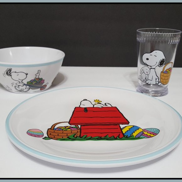 Williams Sonoma | Dining | New Williams Sonoma 3 Piece Kids Peanuts ...